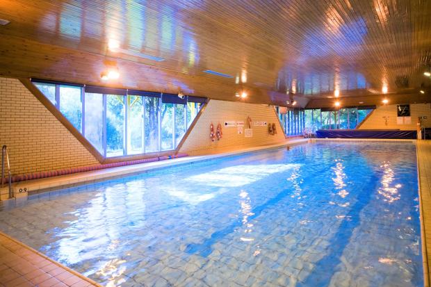 Upset at building of structure over 'derelict' Swindon swimming pool