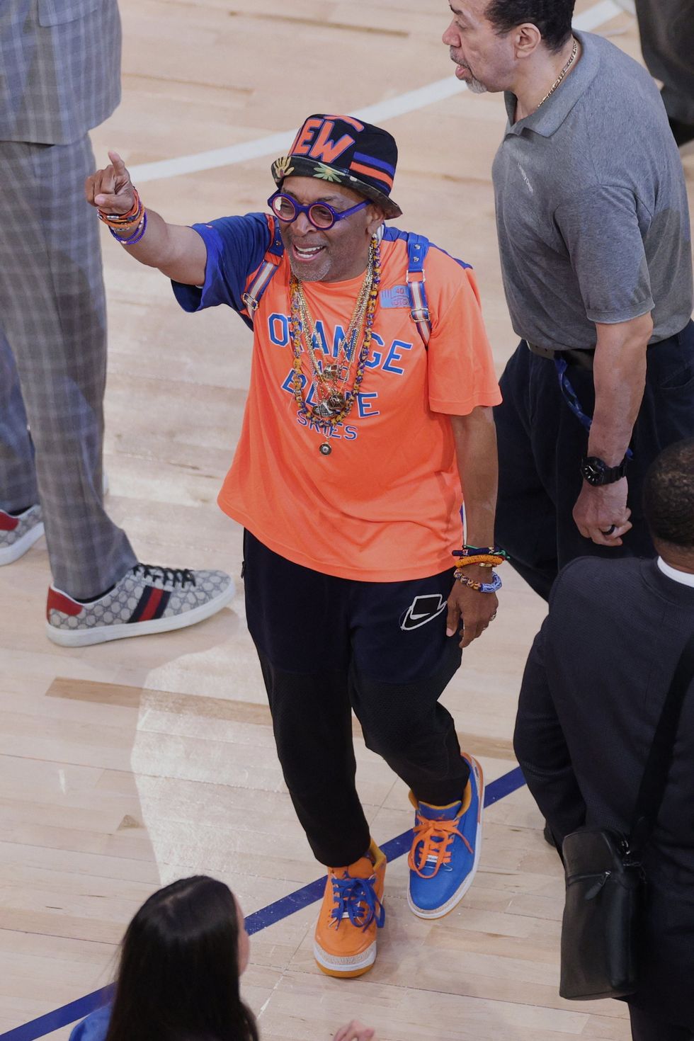 Harry's team hits back after video appeared to show Spike Lee snub