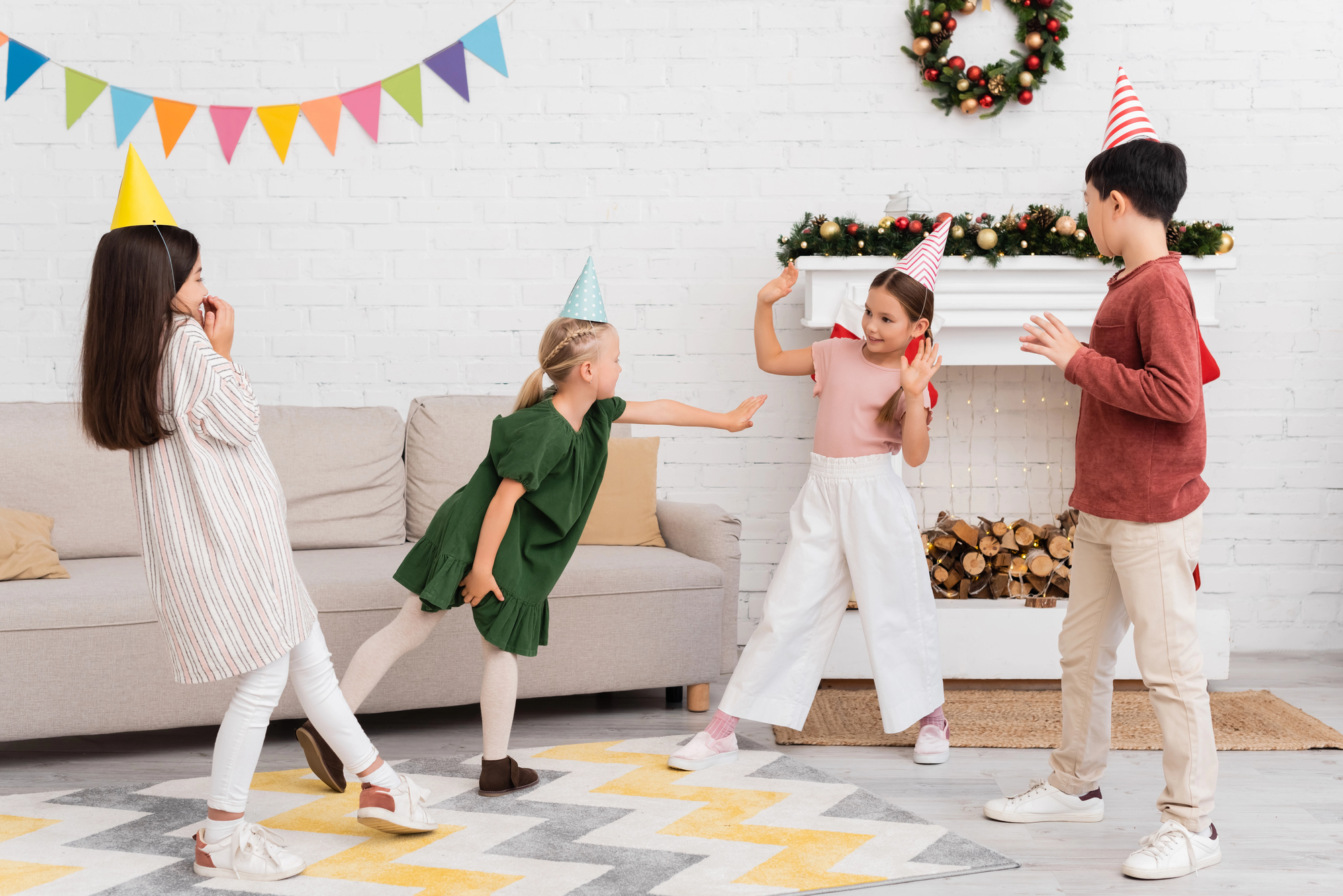 15 birthday party games before entertainment centers