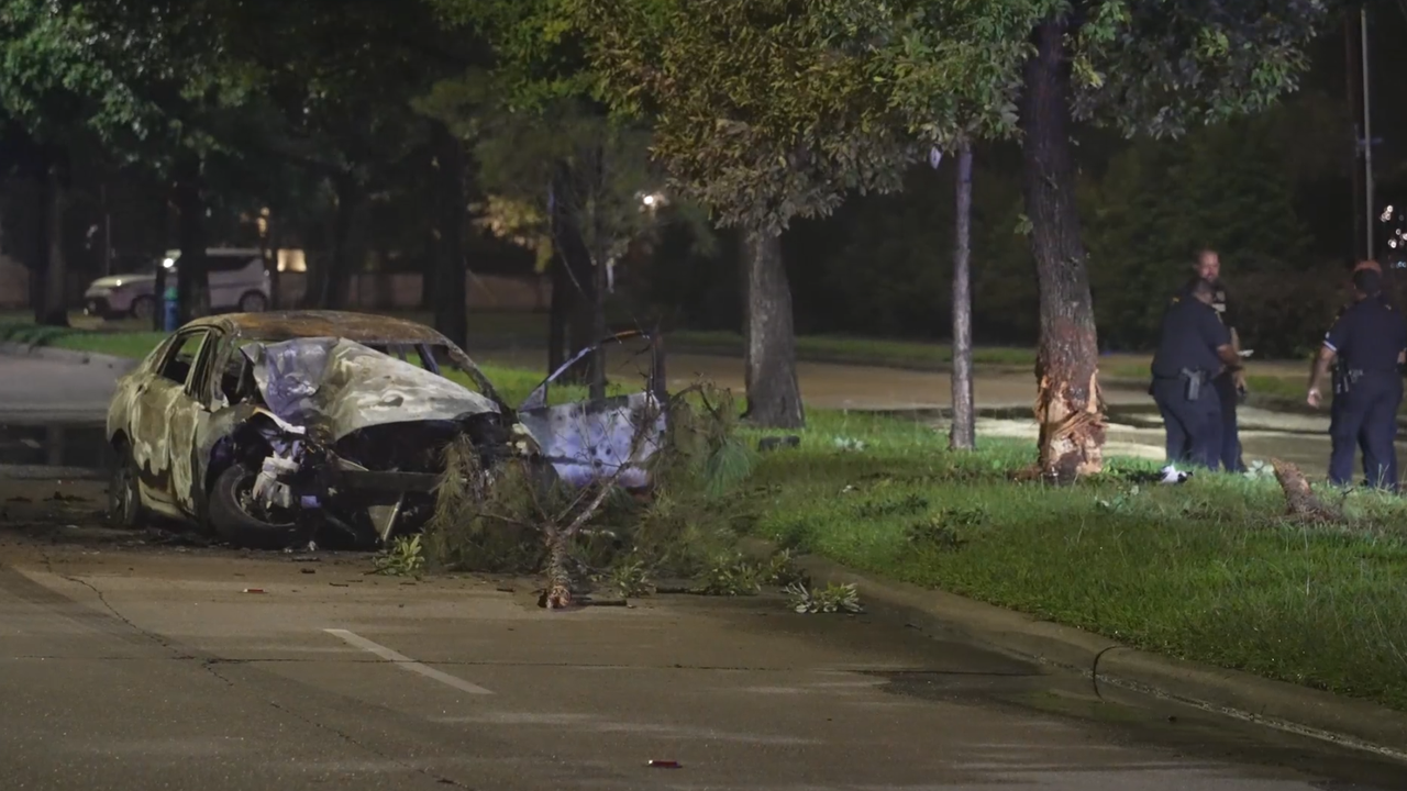 Memorial Drive crash: 1 dead, 1 injured after vehicle catches fire
