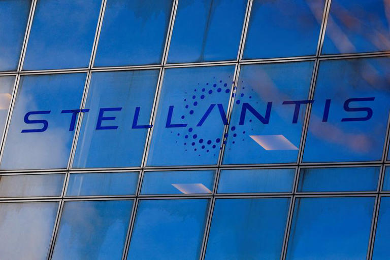 Stellantis will not close Italian plants, country key to future plans ...