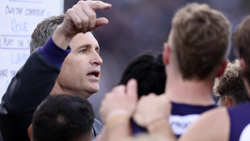 Serong return boosts Dockers ahead of Cats showdown