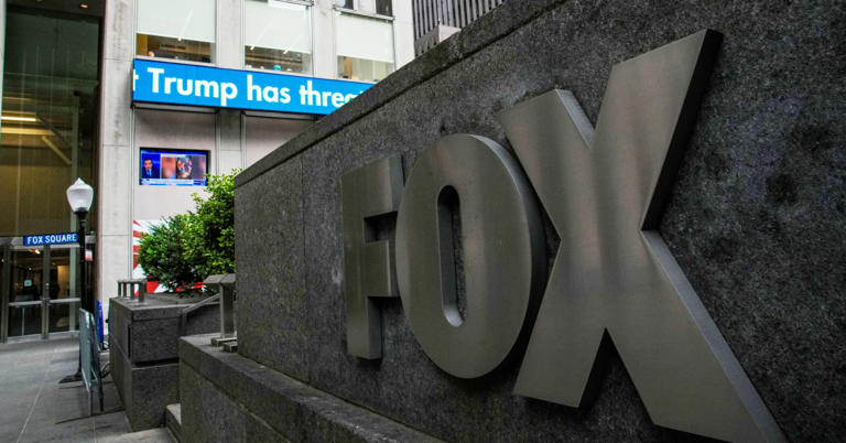 Fox to buy streaming device maker Roku for $22 billion