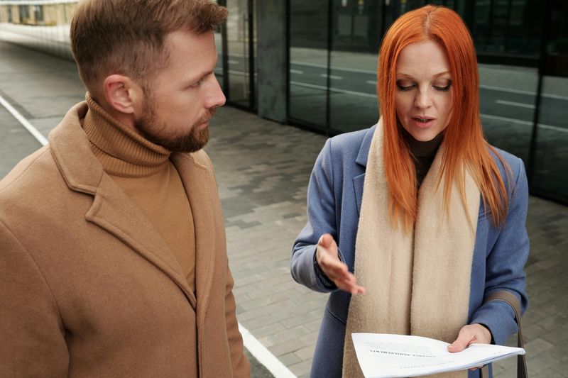 15 warning signs his behavior is crossing into creepy territory