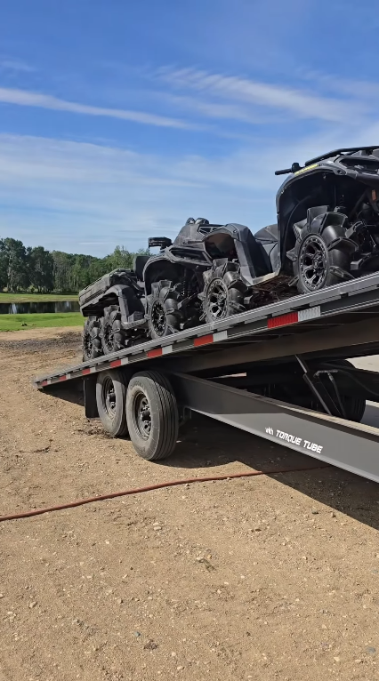 Clean up day with a new tilt deck trailer