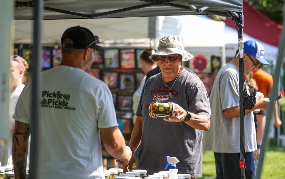 Fermented pickles for a happier gut