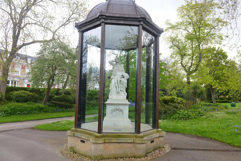 Remembering 183 Sunderland children who died in Victoria Hall disaster ...