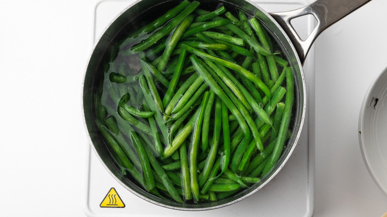 Green beans almondine recipe