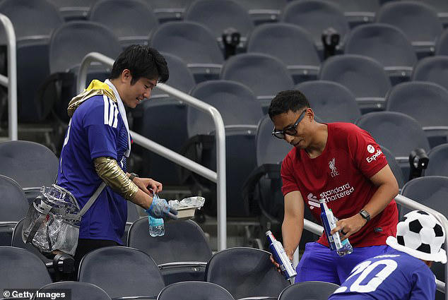 Is this why Japan fans are so tidy at World Cup? Tokyo's litter police ...