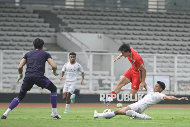 Profil dua calon pemain timnas, Mitchell Lee Baker dan Luke Anthony Vickery