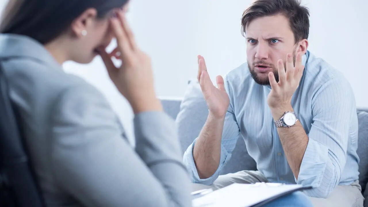 10 types of people that drain your energy and peace of mind without ...