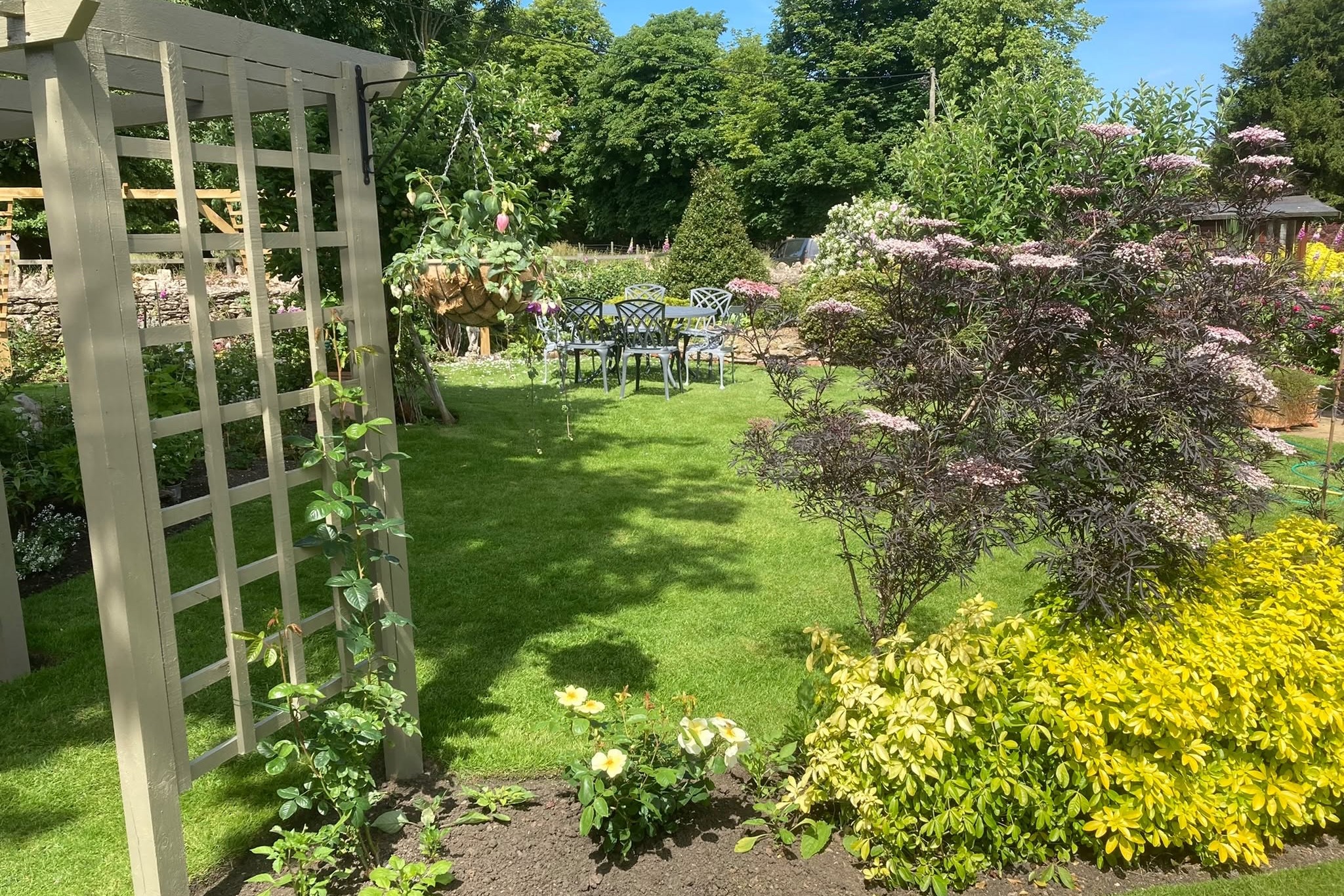 Come into the gardens - Yardley Hastings open gardens - Sunday June 28th