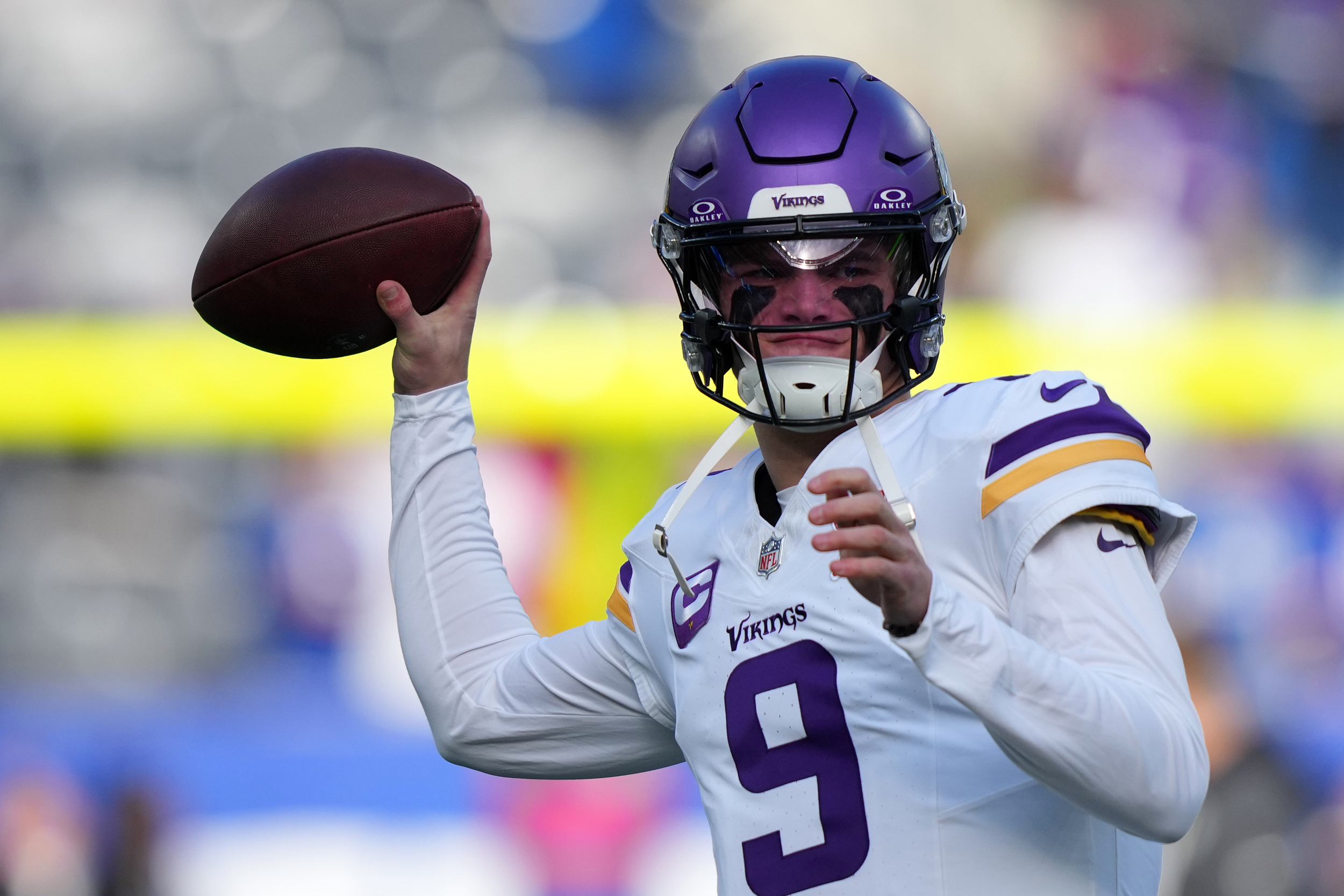 Some reportedly think Vikings' JJ McCarthy, Kyler Murray situation ...
