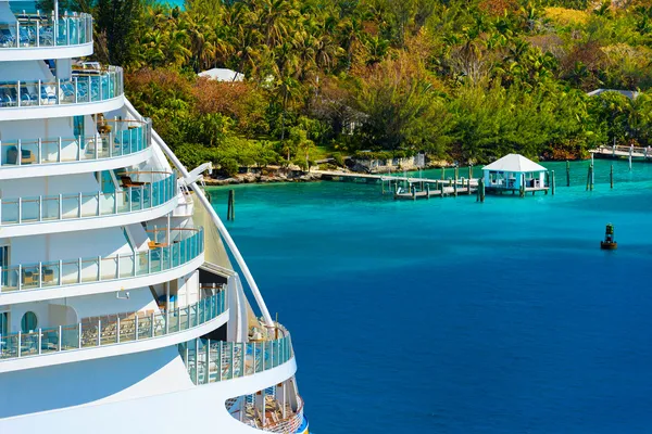 How to plan a cruise wedding that costs less than a traditional ...