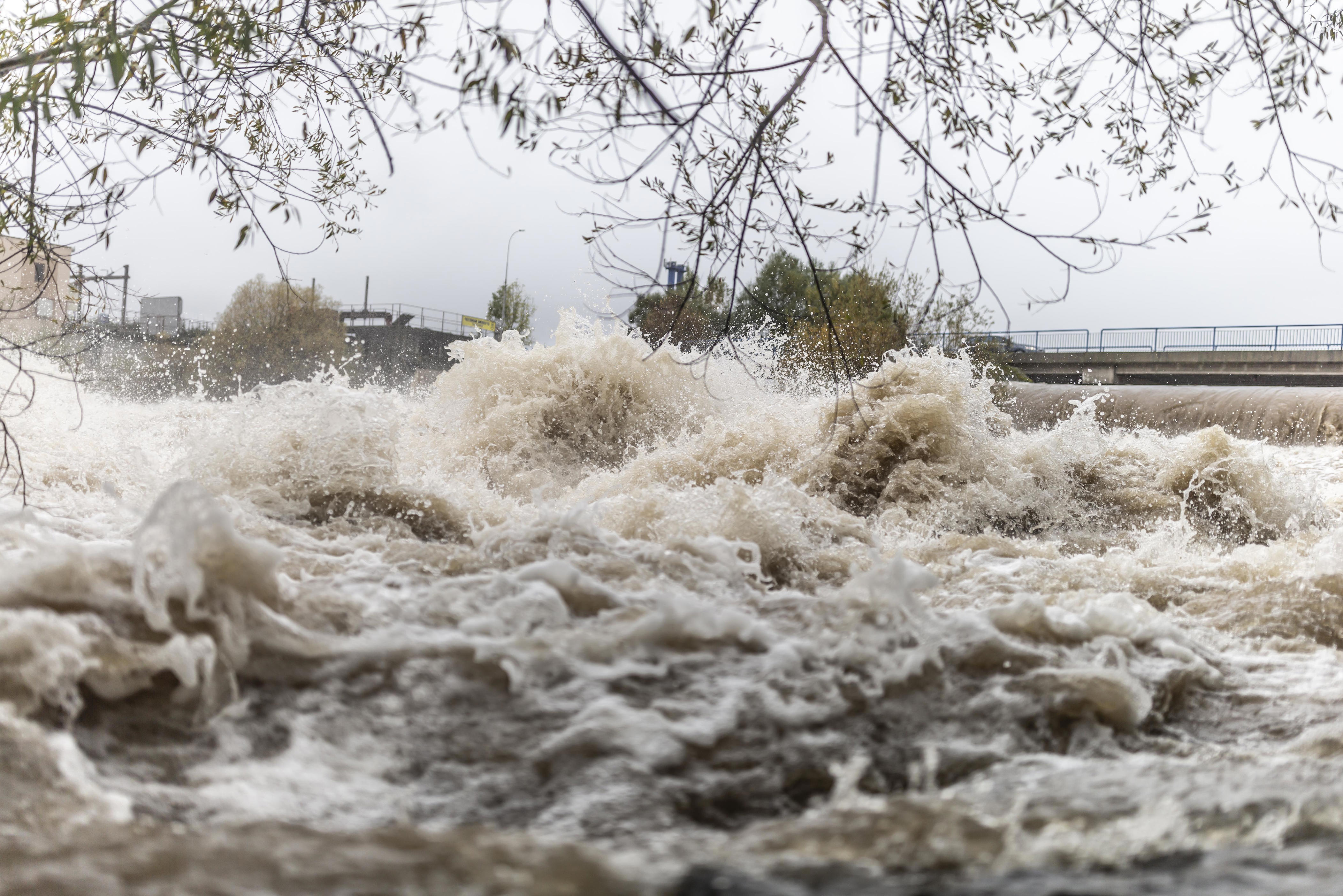 Trapped residents rescued amid dangerous flash floods across the South