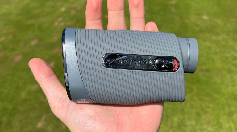 Blue Tees Captain Air rangefinder review: Does this 'connected' laser ...