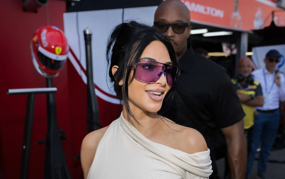 Kim Kardashian ends F1 towel saga with gift to Antonelli