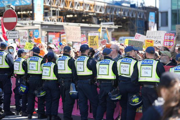 Letter: The police should apologise to Brighton counter-protesters