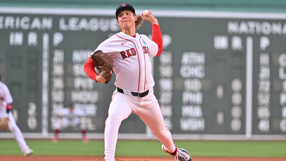 Red Sox aren't hitting panic button on Connelly early just yet