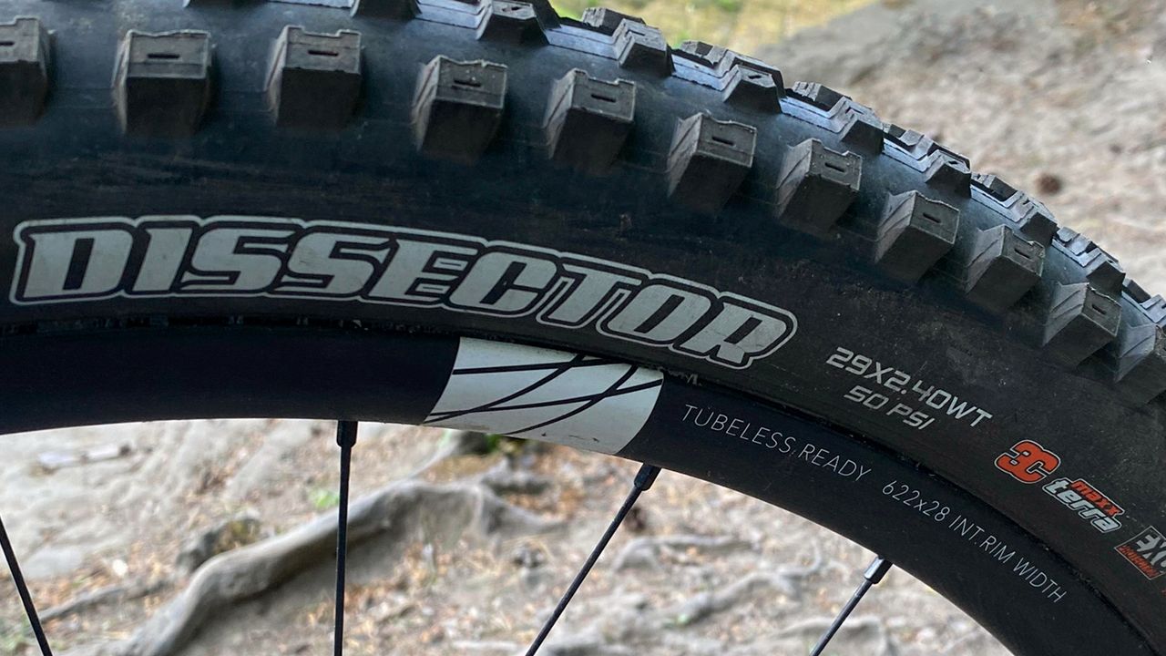 Maxxis Dissector Exo tyre review: Trail option that deftly straddles ...