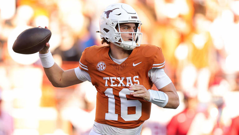 Texas’ Steve Sarkisian floats unexpected Arch Manning return ...