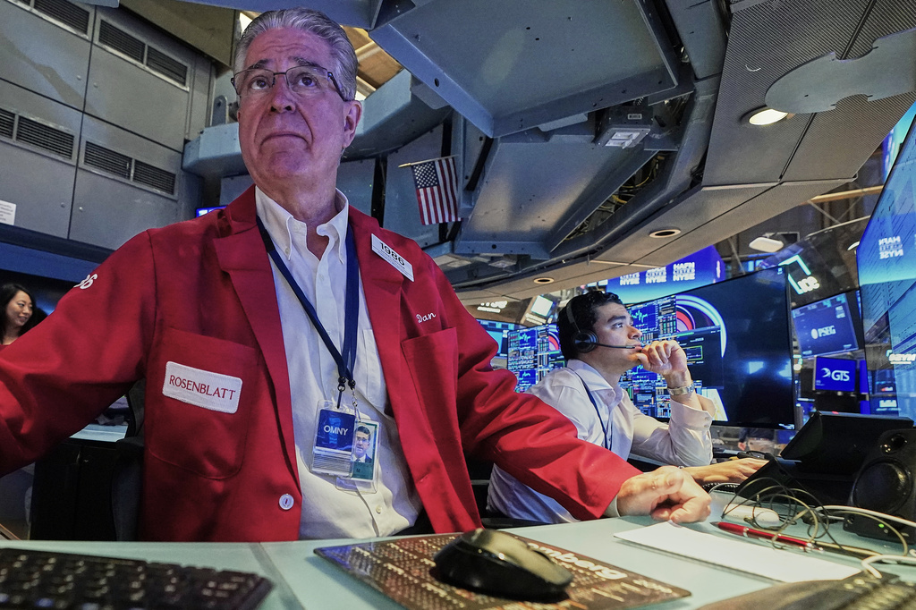 Stocks leap worldwide, and oil prices drop after the US and Iran reach ...