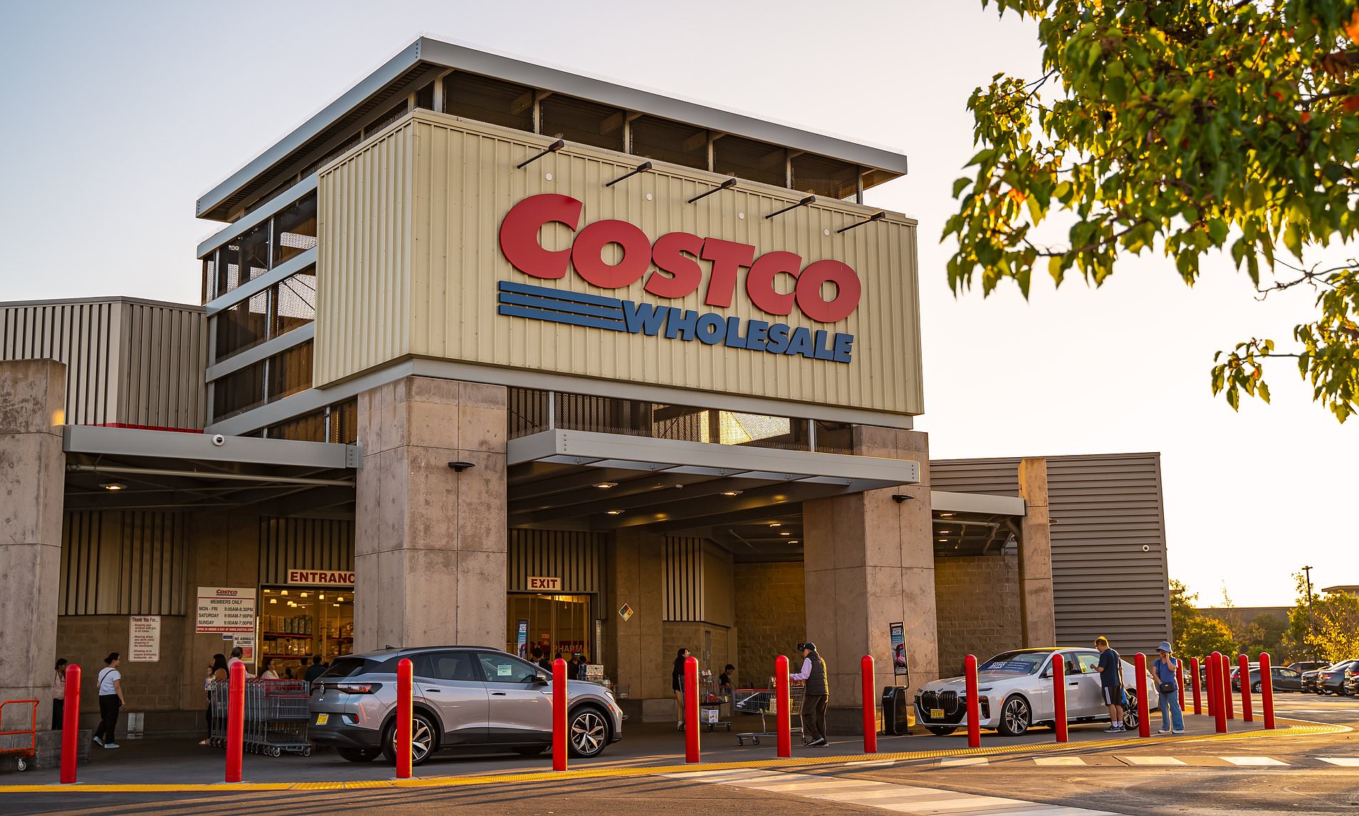 Furious Costco customers slam the store's summer essential as a 'piece ...