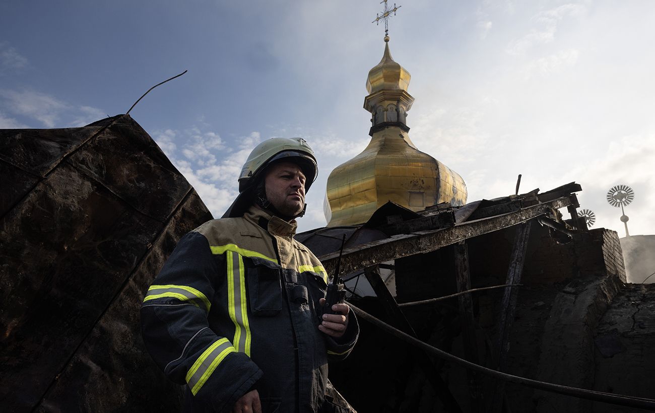 Inside the historic Kyiv Pechersk Lavra after Russian strike: Shocking ...