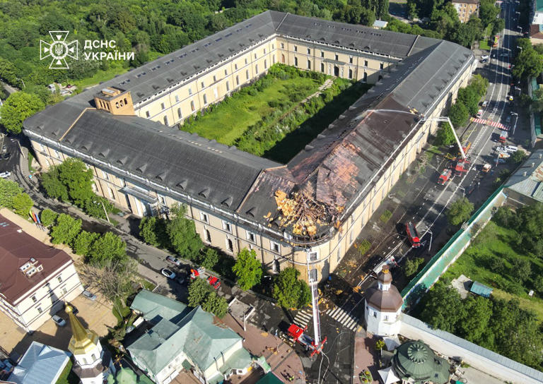 Inside the historic Kyiv Pechersk Lavra after Russian strike: Shocking ...