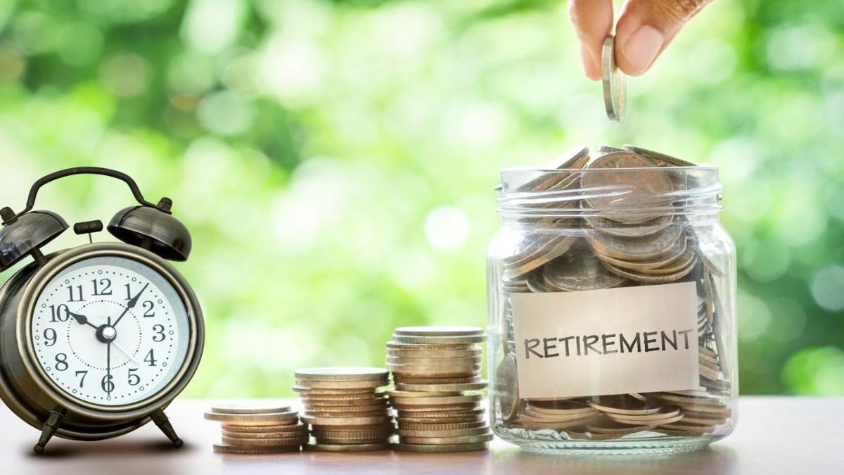 Retired and looking to save more? These 10 expenses many Americans stop ...