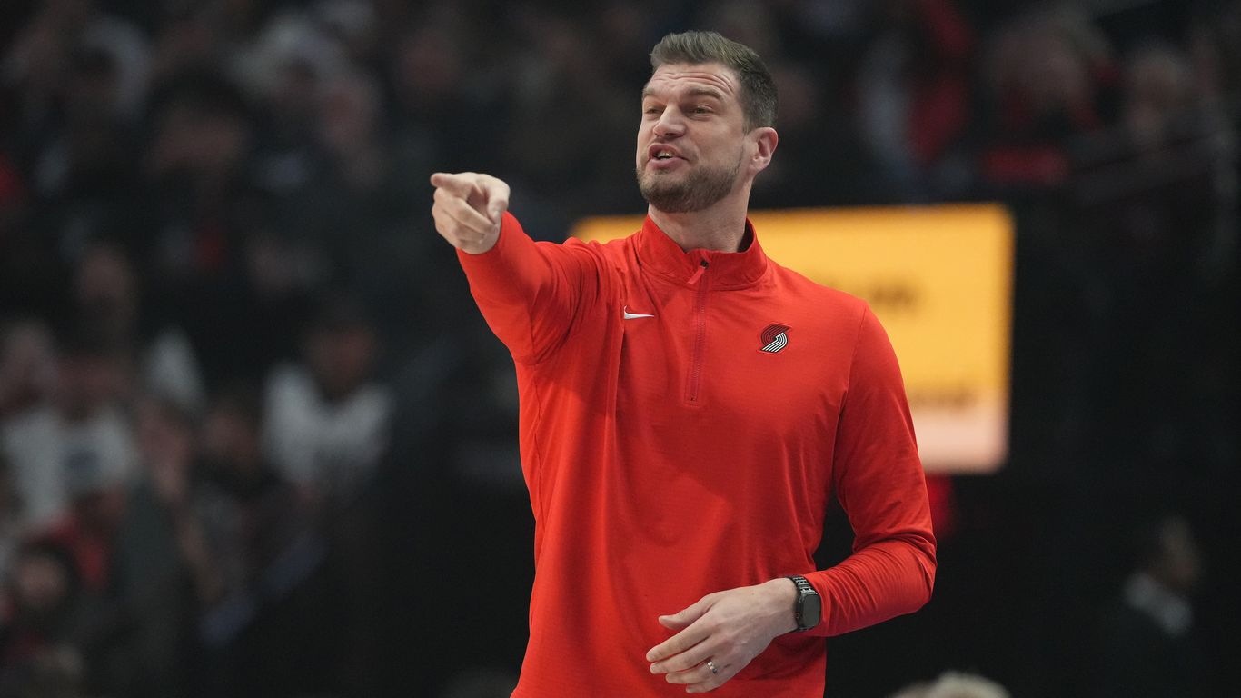 Chicago Bulls reportedly hire Tiago Splitter as head coach