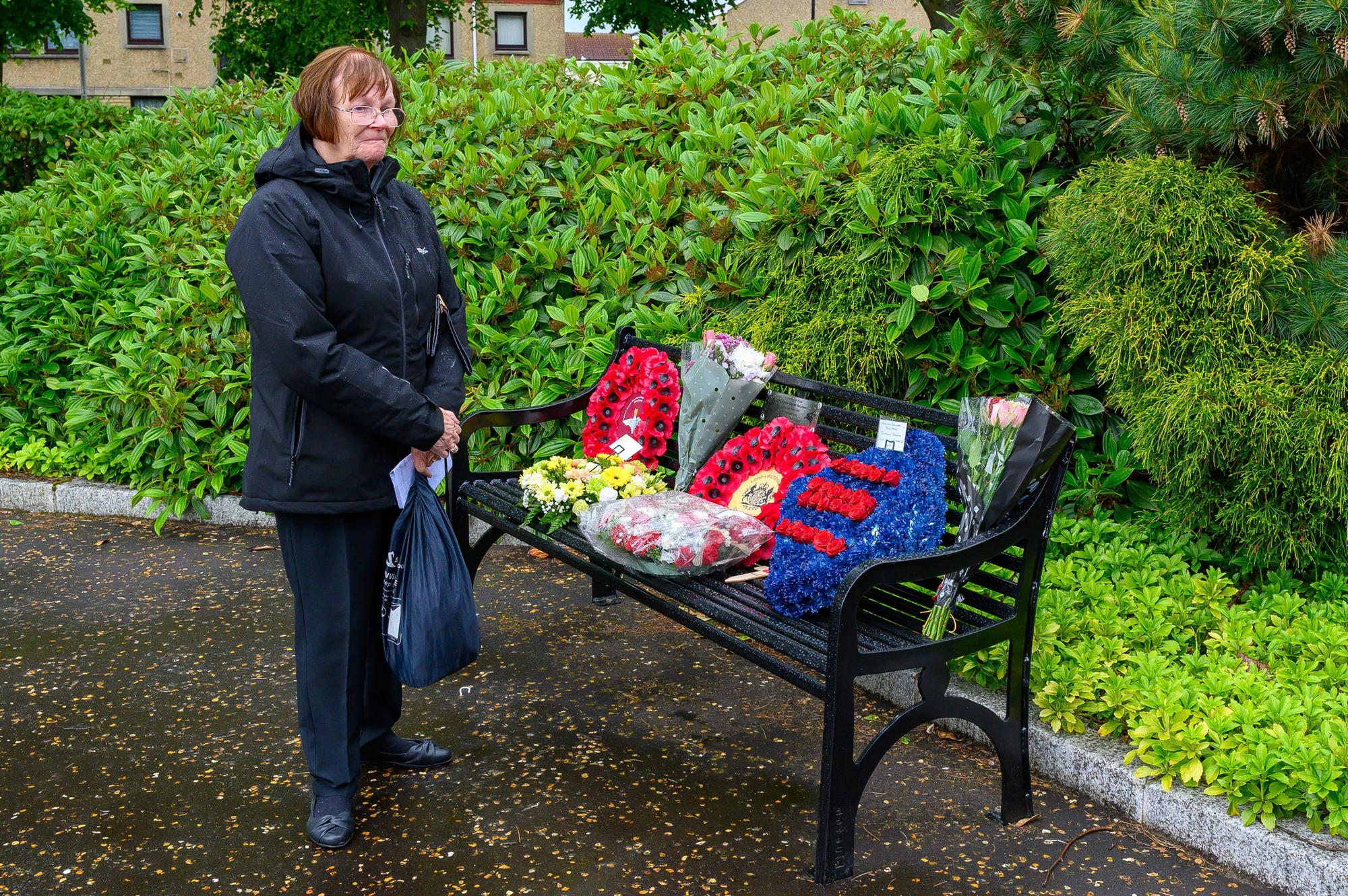 In pictures: Memorial bench unveiled in Grangemouth park to remember ...