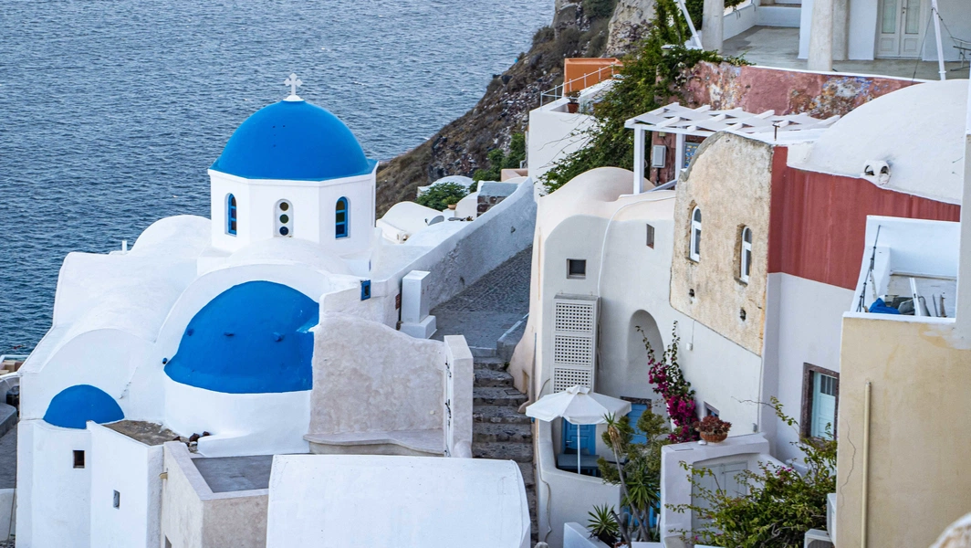 Greek islands lure travellers with culture and history
