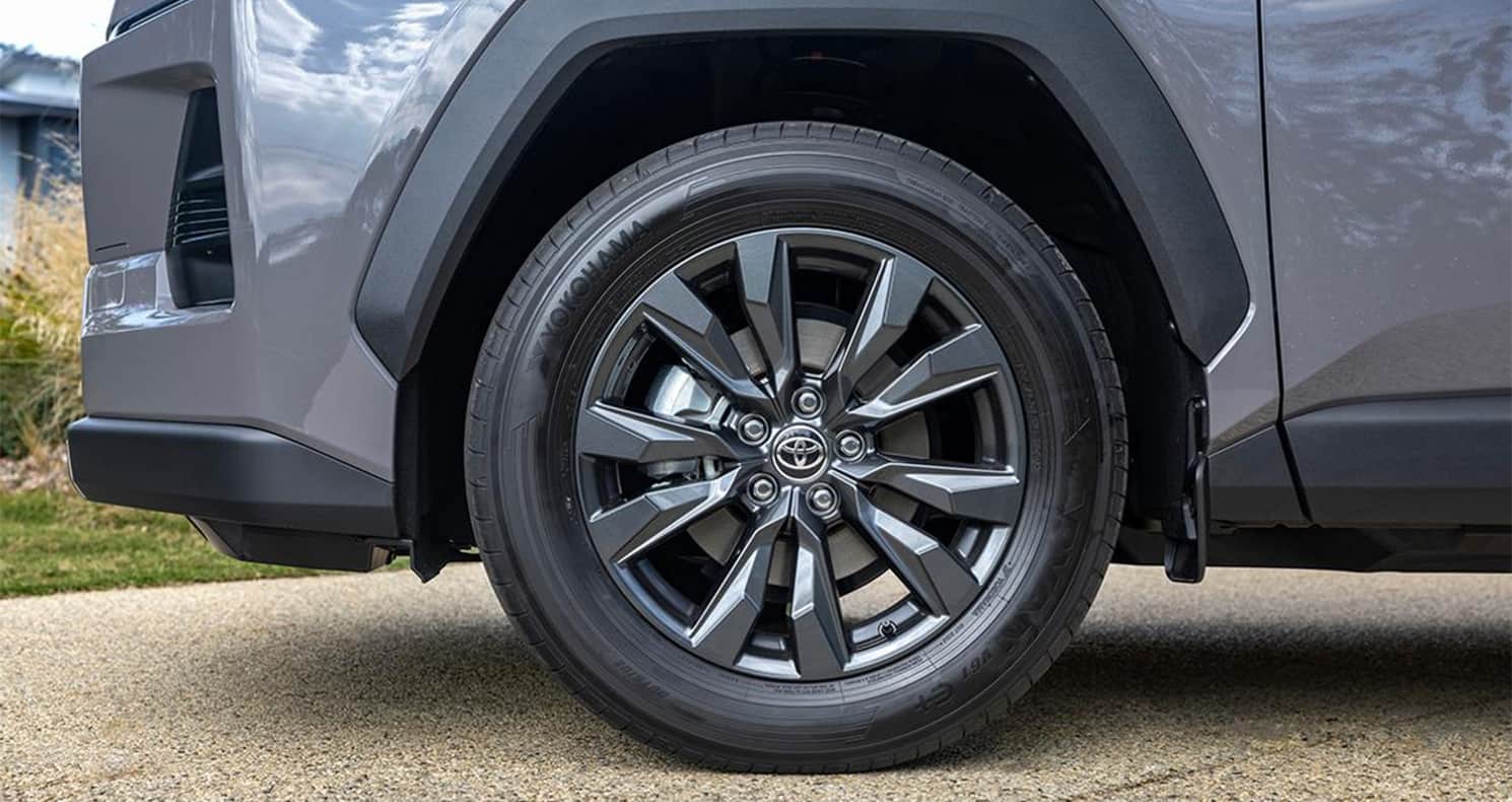Australia's new-car buyer decline