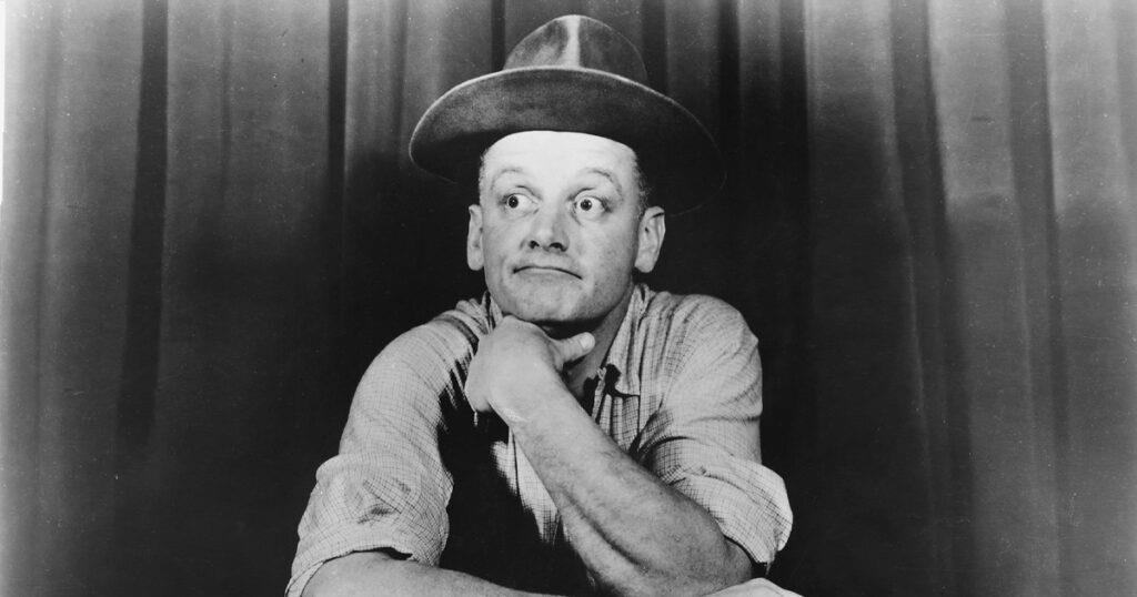 Top 15 sitcom idiots, ranked: Television’s most lovable goofballs