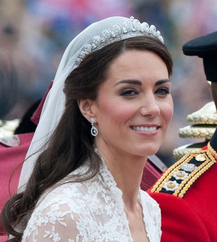 Kate Middleton rewears diamond earrings with sentimental tie to Prince ...