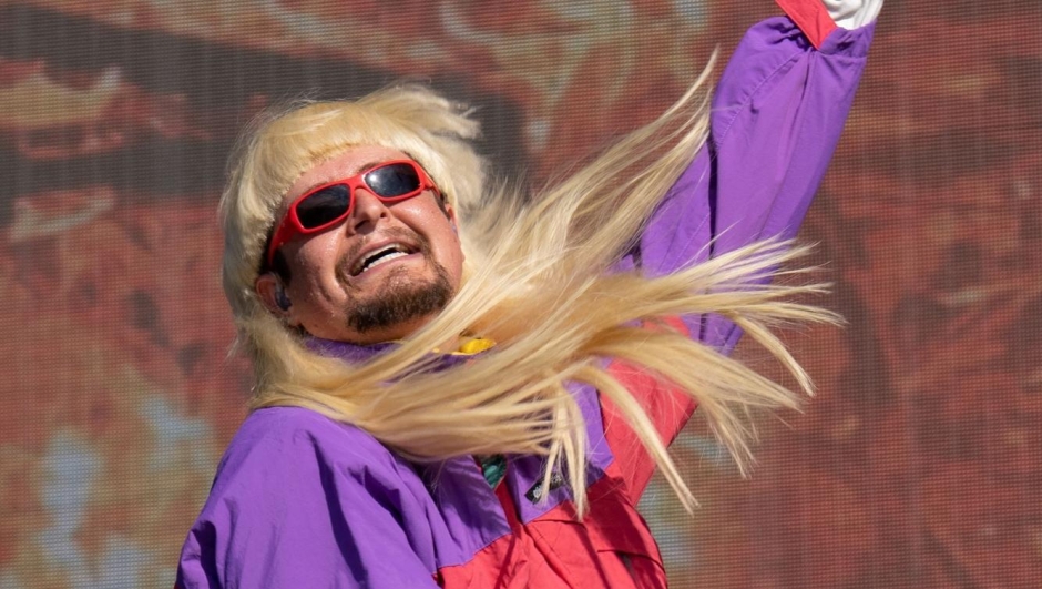 Incidente tra elicotteri in Brasile: muore il cantante Oliver Tree, il ...
