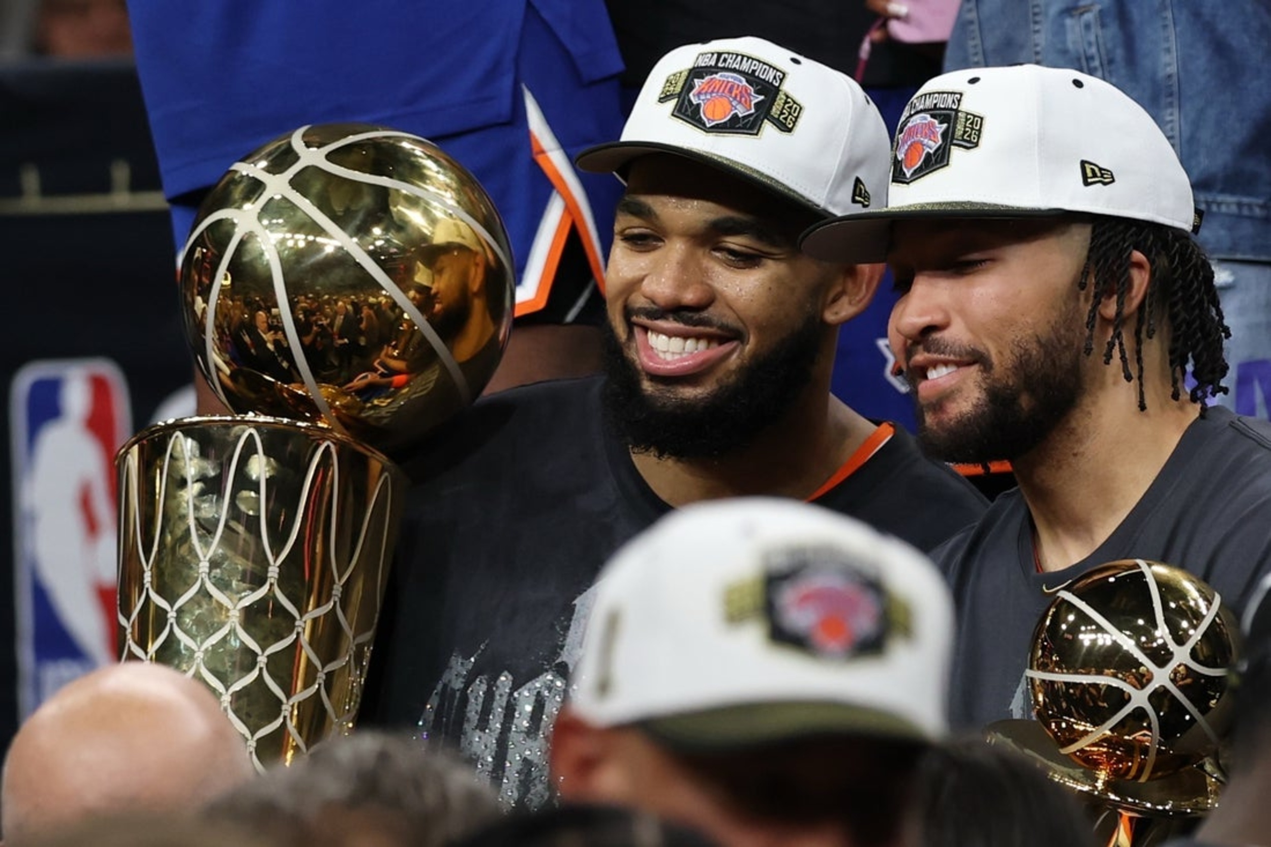 Knicks' NBA champ merchandise sets sales record