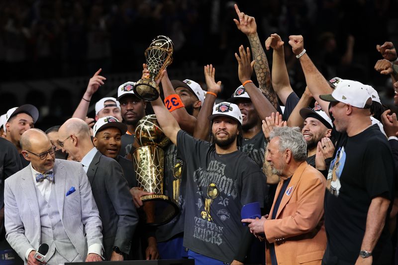 Knicks' NBA champ merchandise sets sales record