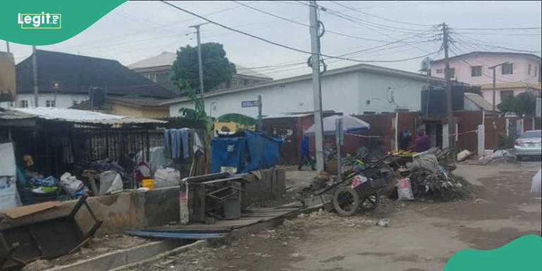 Lagos residents petition Reps Member over poor road construction