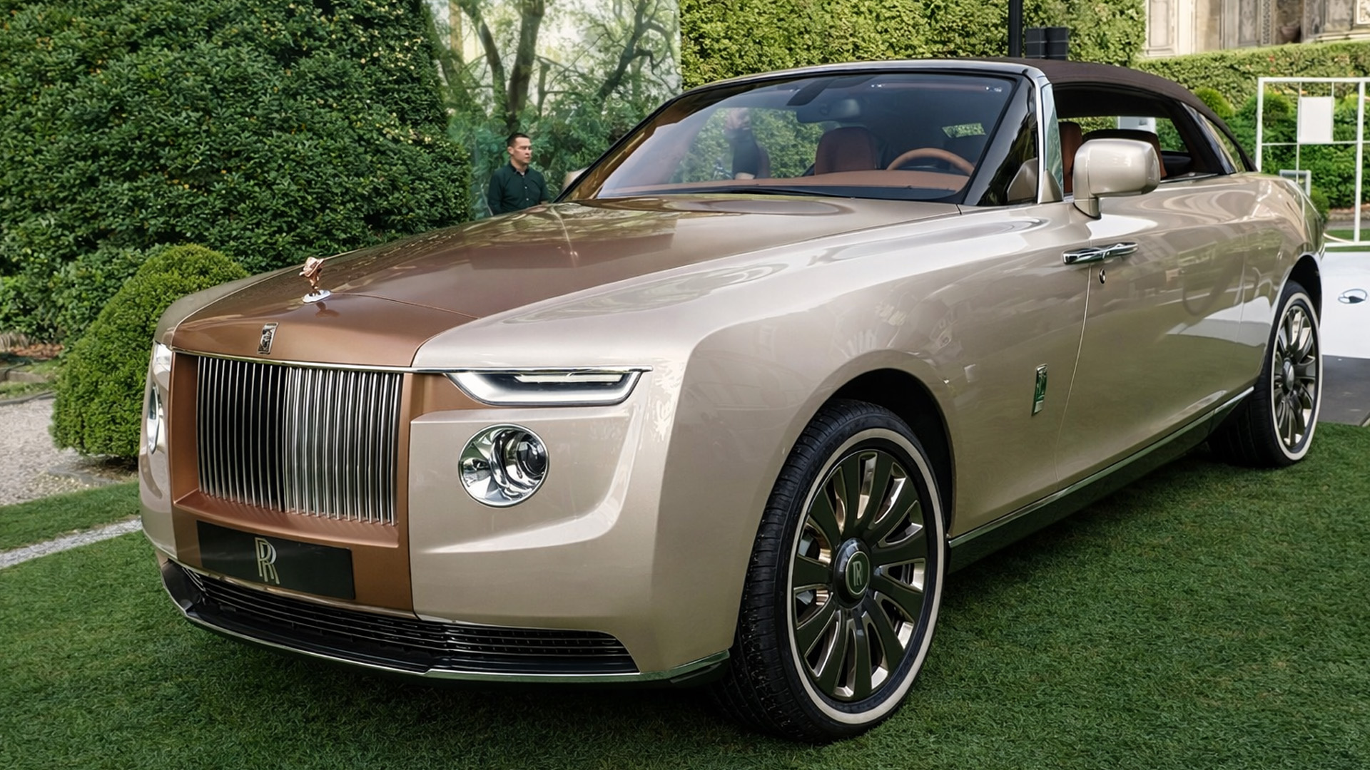 The $28 million Rolls-Royce Boat Tail displayed at Villa d’Este