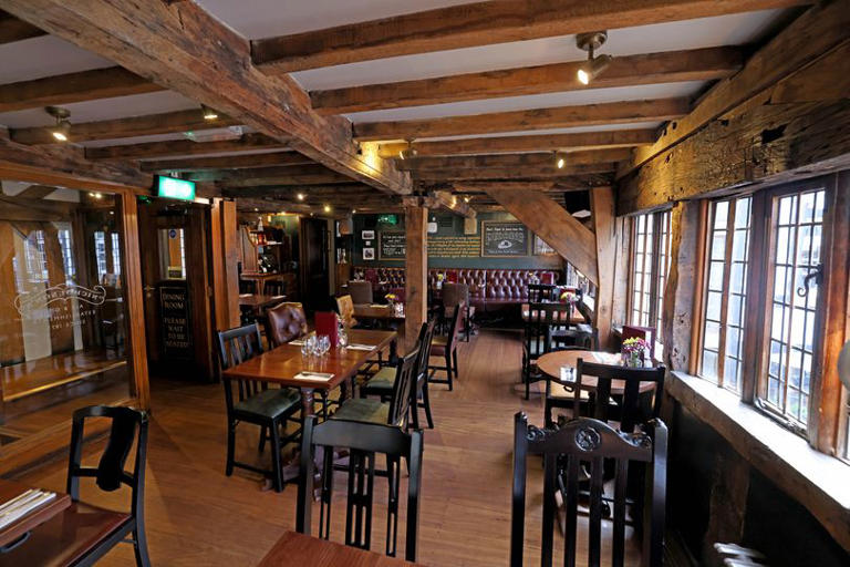 The new Old Wellington - inside Manchester's oldest pub building after ...