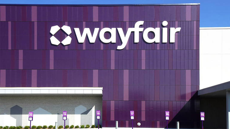 Wayfair's chic coffee table mimics a pricy Crate & Barrel style for $250