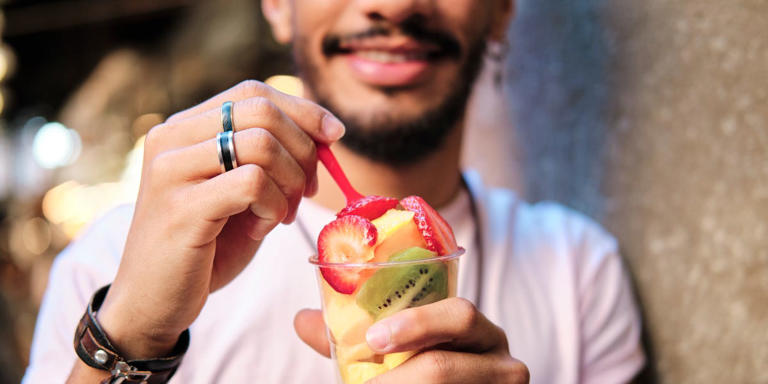 Con los zumos hay que pensar que hemos hecho de una fruta una bebida ...