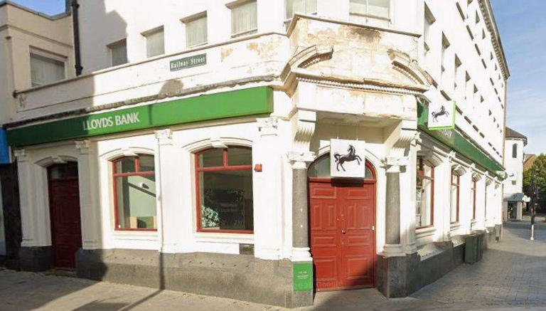 Halifax and Lloyds bank closures: Six Kent high street branches to shut ...