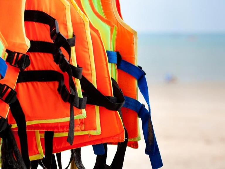 Life jacket drive honors Zach Lacy by partnering with Sea Tow ...