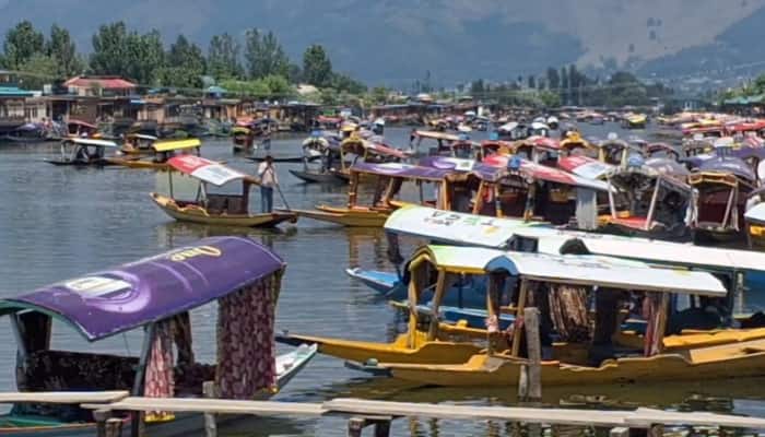 Kashmir tourism industry announces up to 65% siscount for Amarnath ...