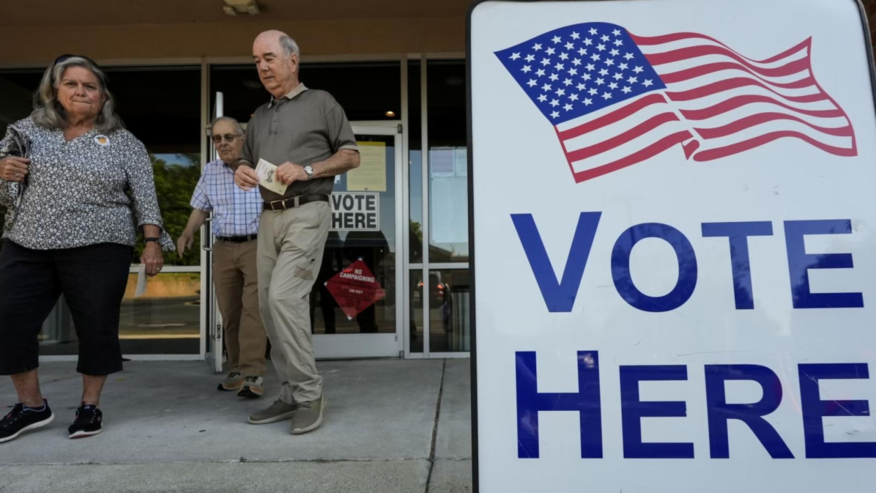 Fulton County election official accuses Trump of 'cheap, political stunt'