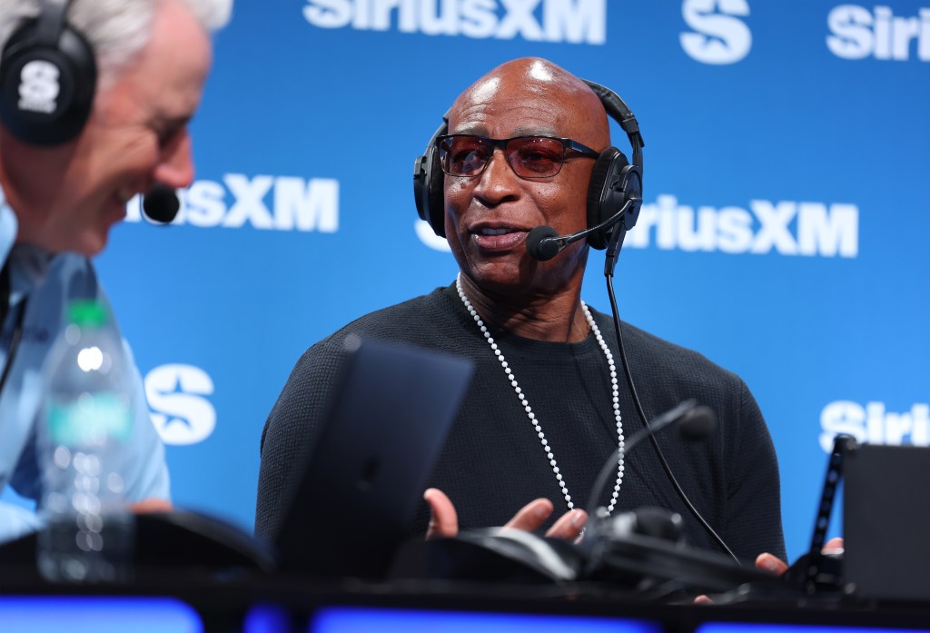 Eric Dickerson has direct message for Aaron Donald amid comeback rumors ...