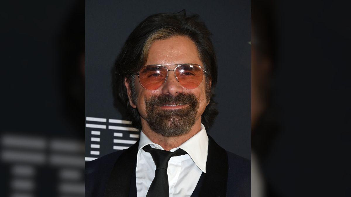 John Stamos reveals Dean Martin’s brutal 1-word advice that changed his ...